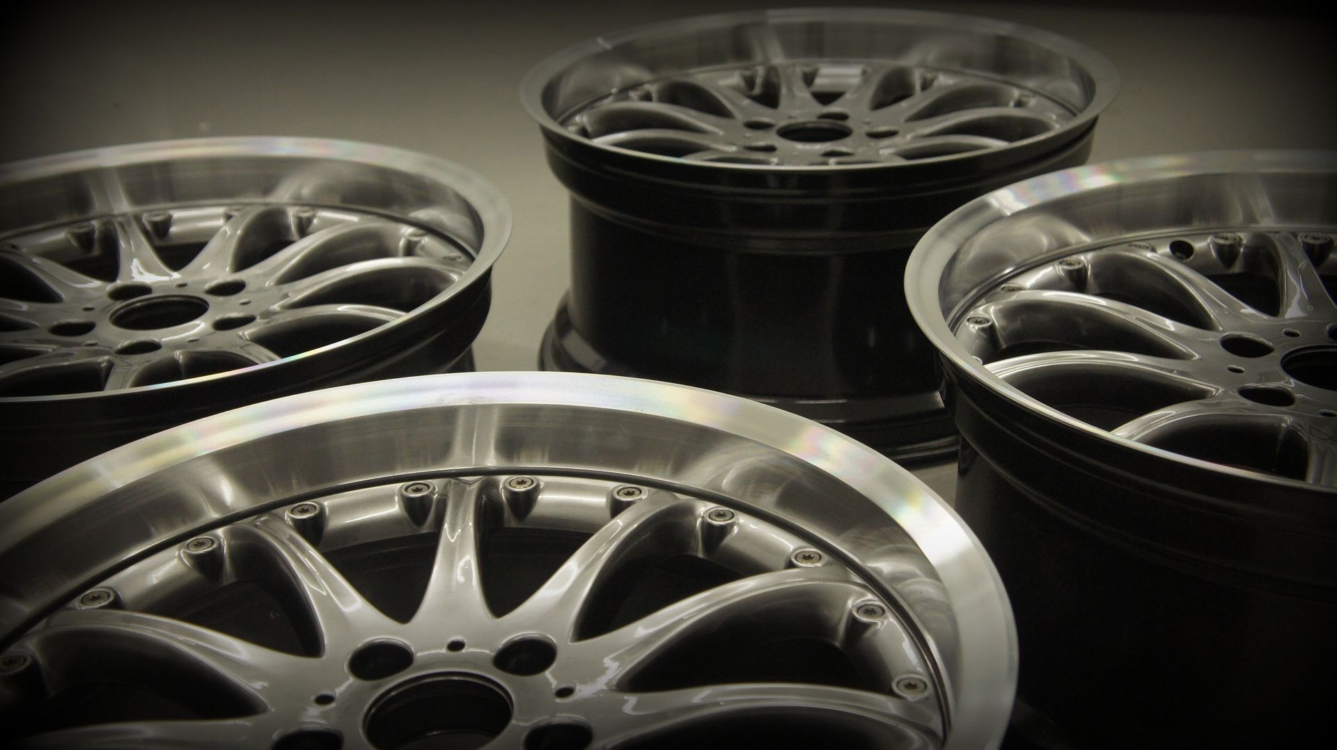 BMW M-PARALLEL wheels damaged by tire shop, refinished differently, how ...