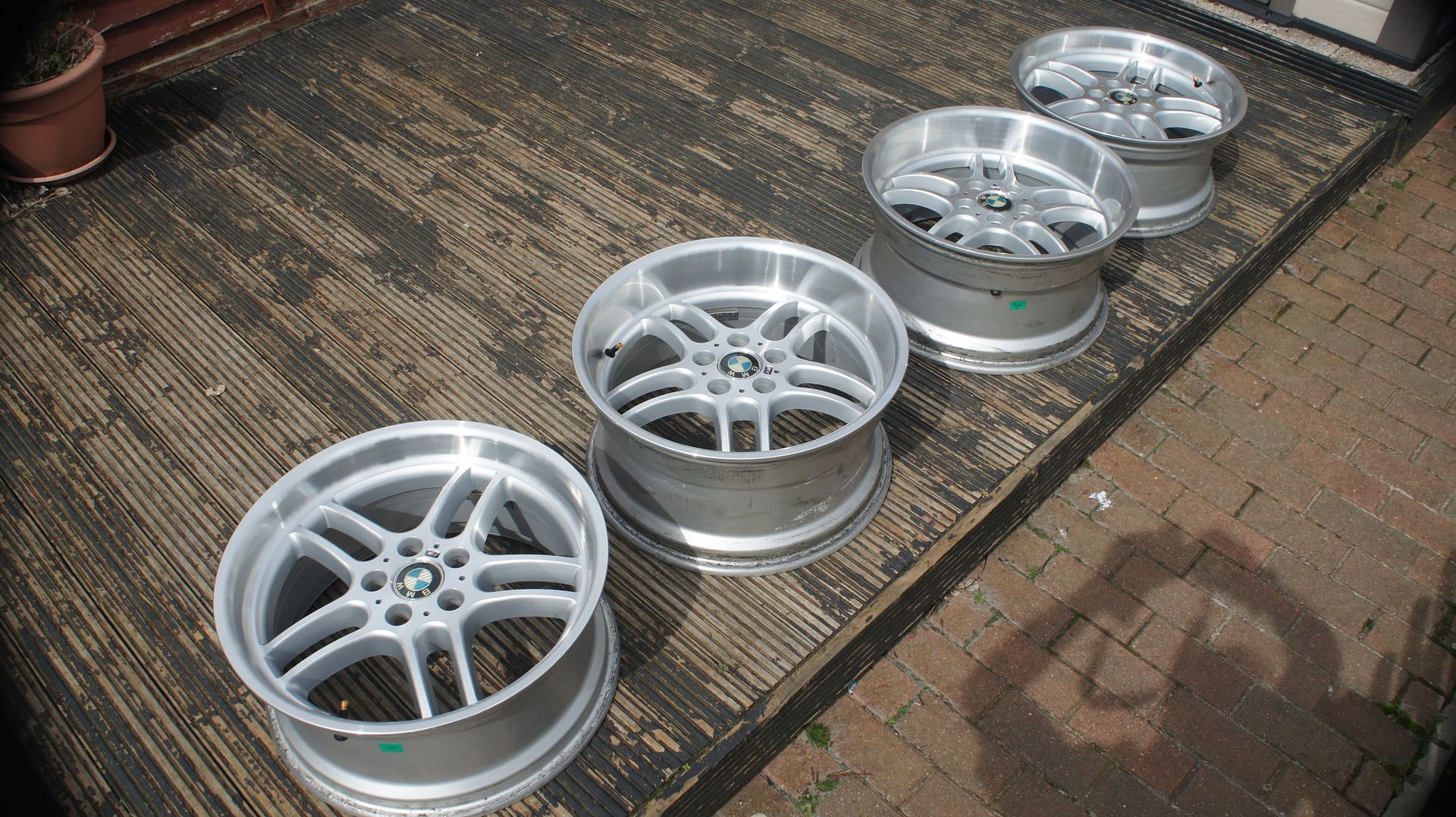 **Info** 19 inch M Parallel Replica wheels - Page 22